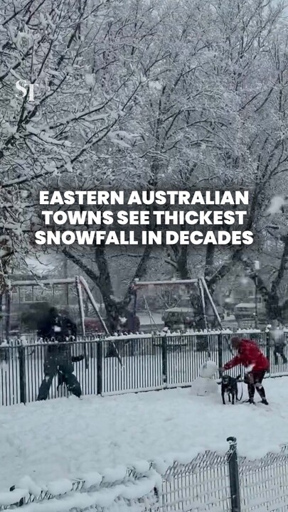Eastern Australian towns experience thickest snowfall in decades